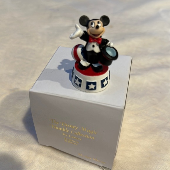 Lenox | Art | Lenox The Disney Magic Thimble Collection Mickey Mouse ...